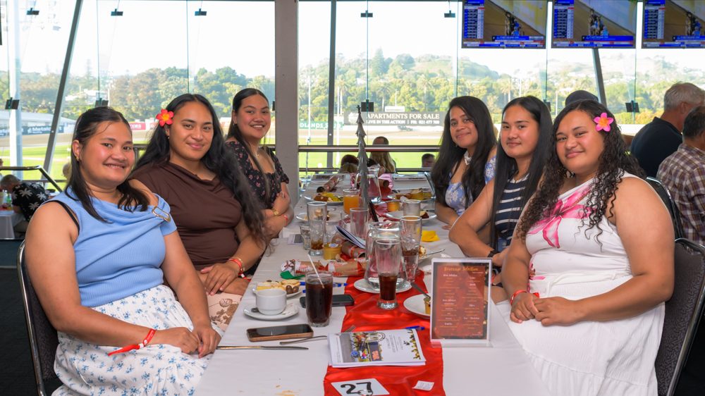 Christmas at the Races - 12 December 2025 | Alexandra Park