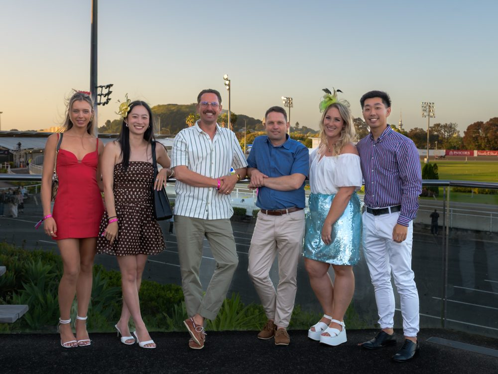 Christmas at the Races - 12 December 2025 | Alexandra Park