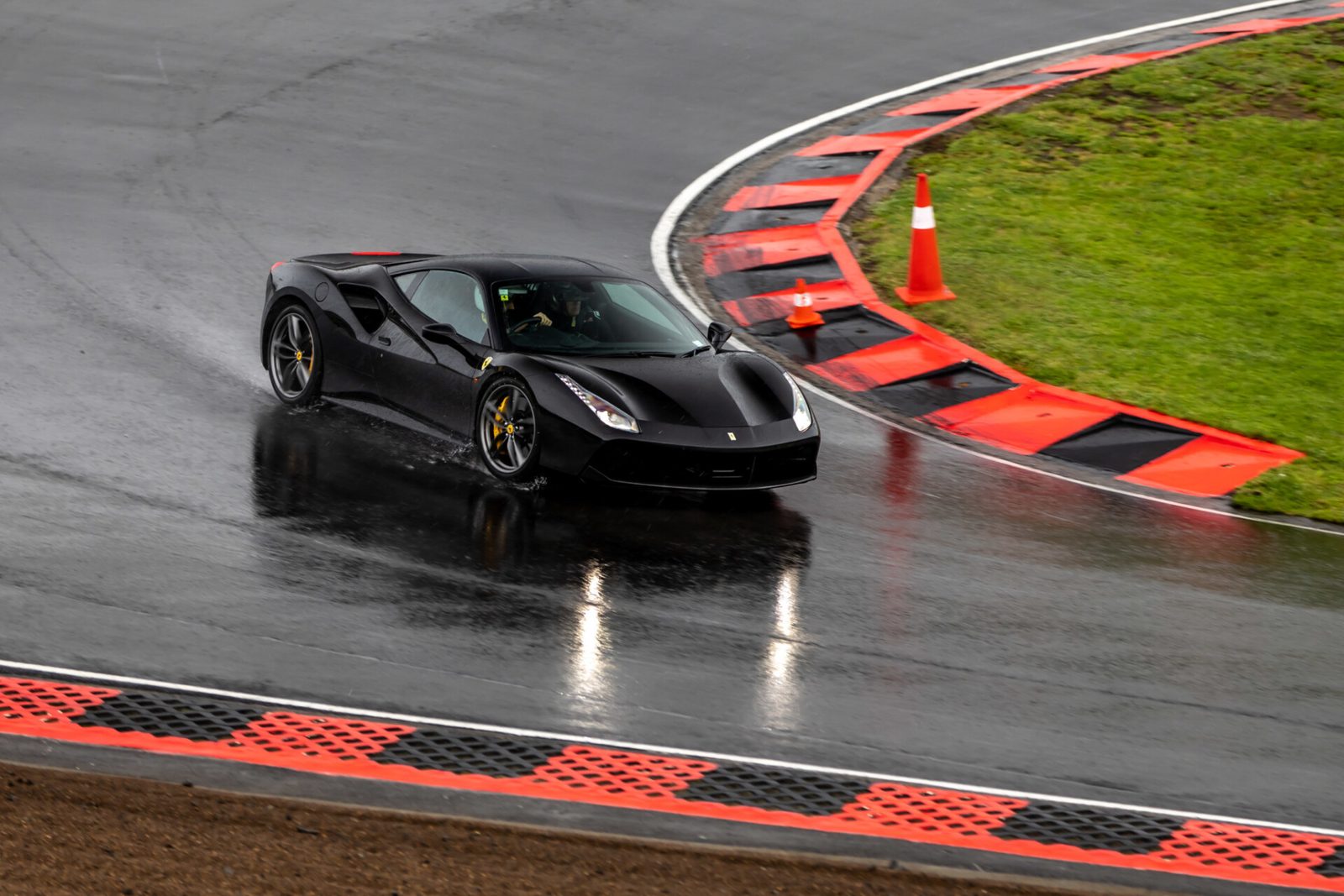 Esperienza Ferrari 296 GTB Track Event | Continental Cars