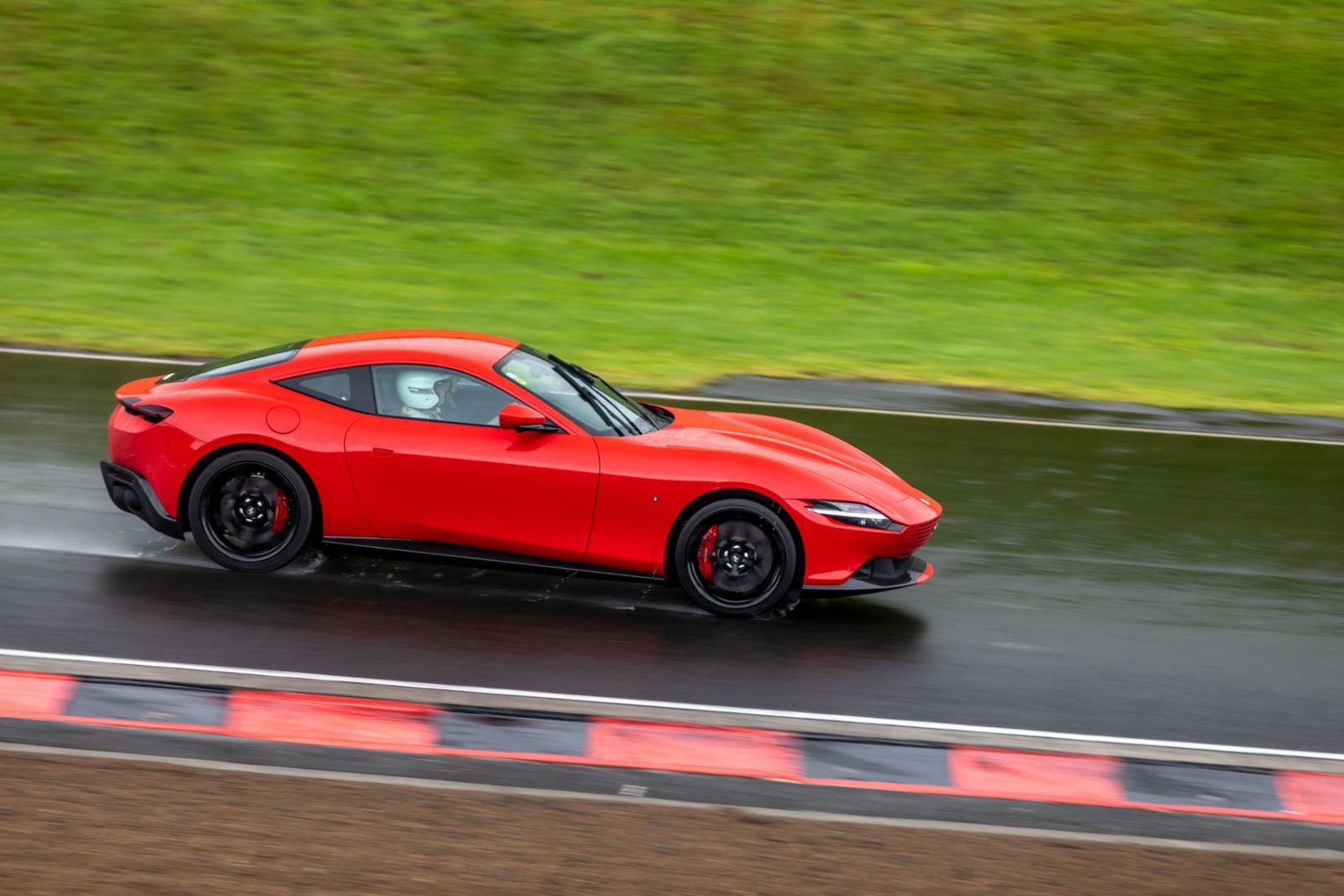 Esperienza Ferrari 296 GTB Track Event | Continental Cars