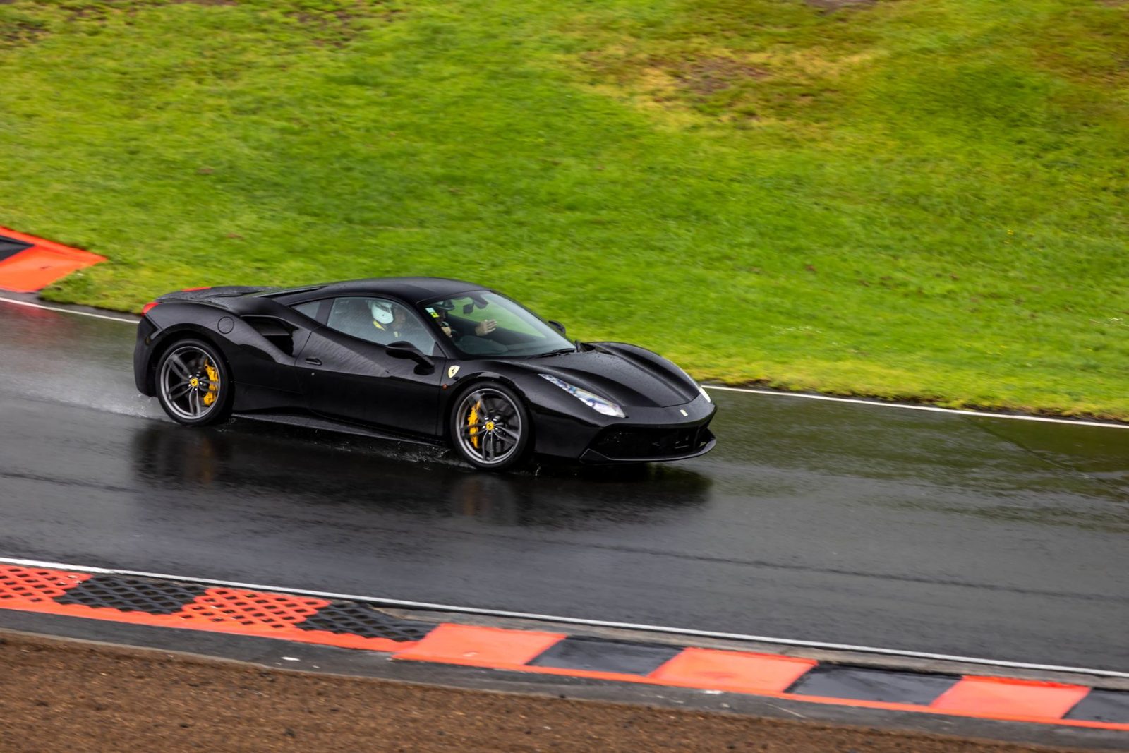 Esperienza Ferrari 296 GTB Track Event | Continental Cars
