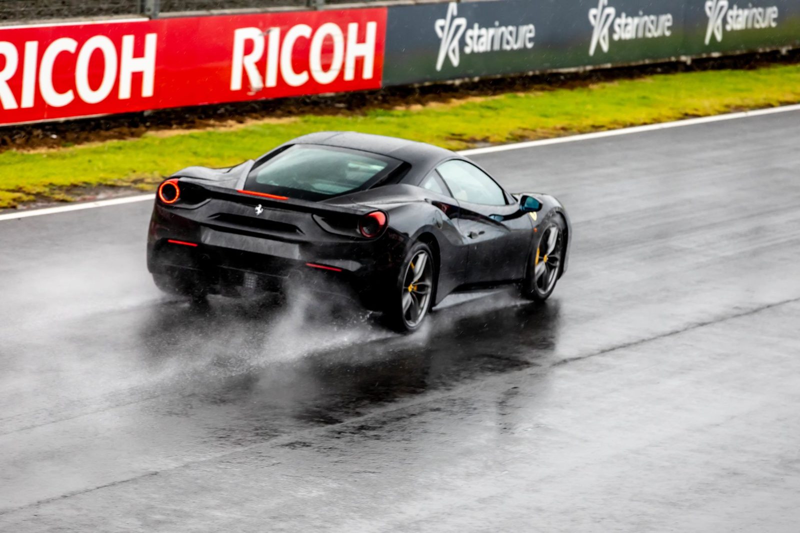 Esperienza Ferrari 296 GTB Track Event | Continental Cars