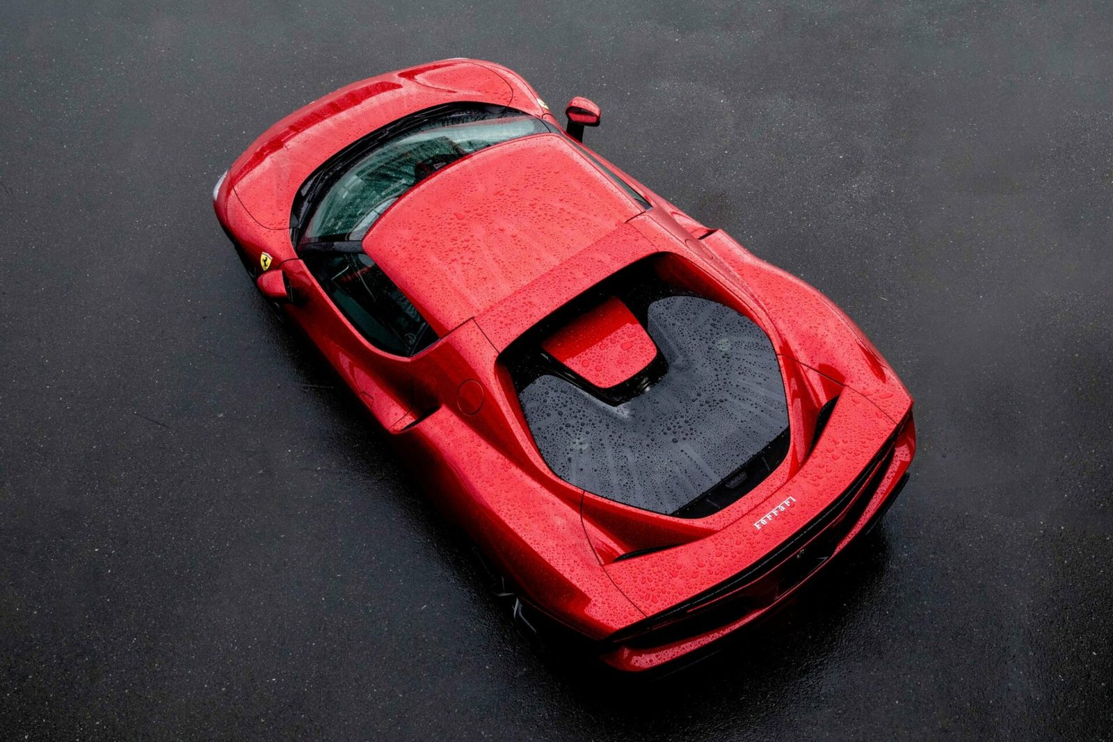 Esperienza Ferrari 296 GTB Track Event | Continental Cars