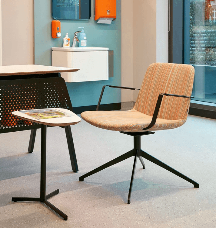 Pera Lounge Chair | Europlan