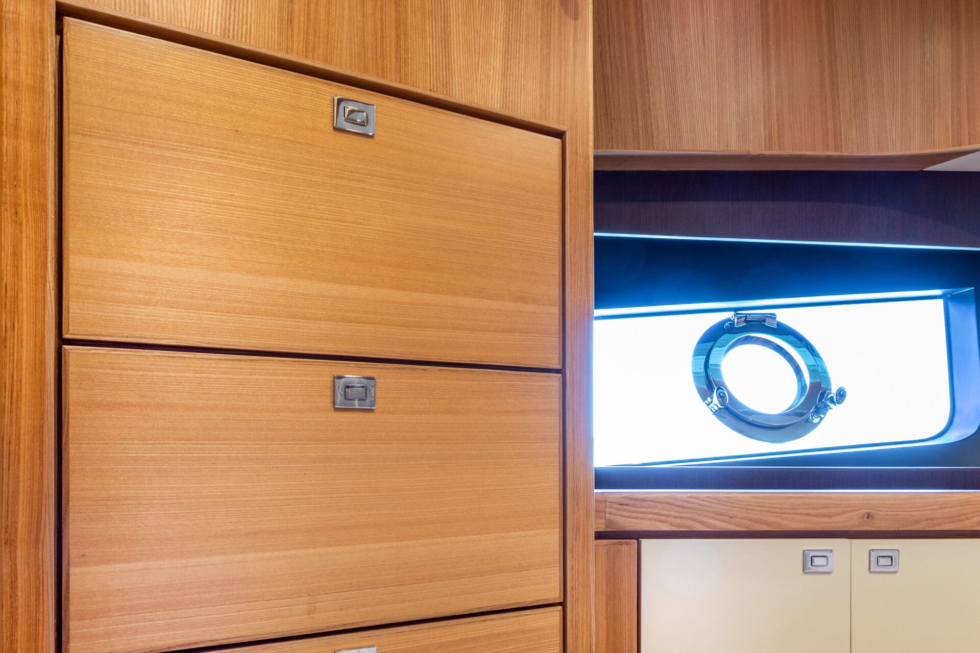 49 Euro Pilothouse | Passage Makers | Orakei Marine
