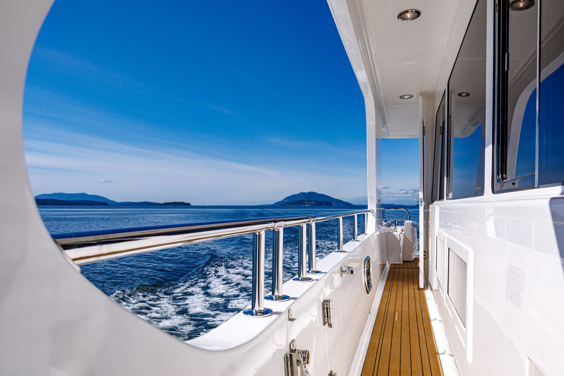 590 Pilothouse | Passage Makers | Orakei Marine